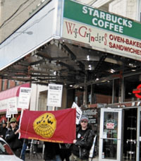 d2_iww_banner_at_protest.jpgmid | Industrial Workers of the World
